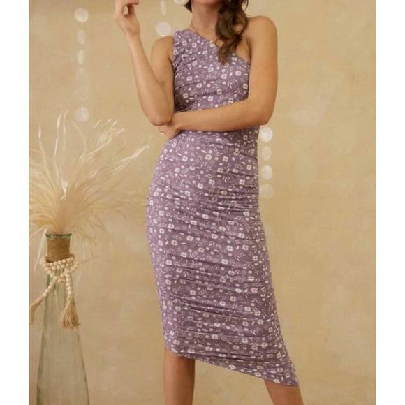 ENDLESS BLU. | Dresses | New Endless Blu Daisey Ruched Midi Dress In ...